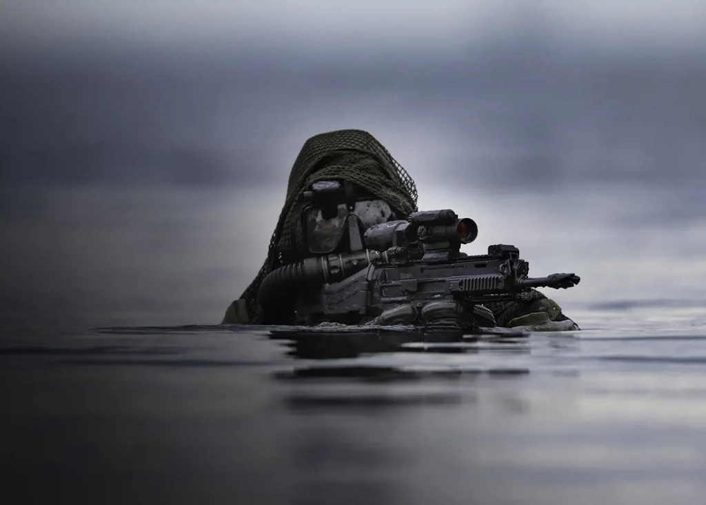 The inventor of the red dot sight | Aimpoint