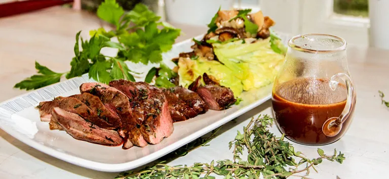Fallow deer roast with thyme and savoy cabbage rolls | Aimpoint