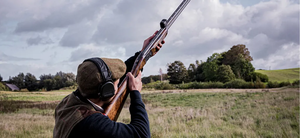 Aimpoint - Red dot sights on shotguns | Aimpoint