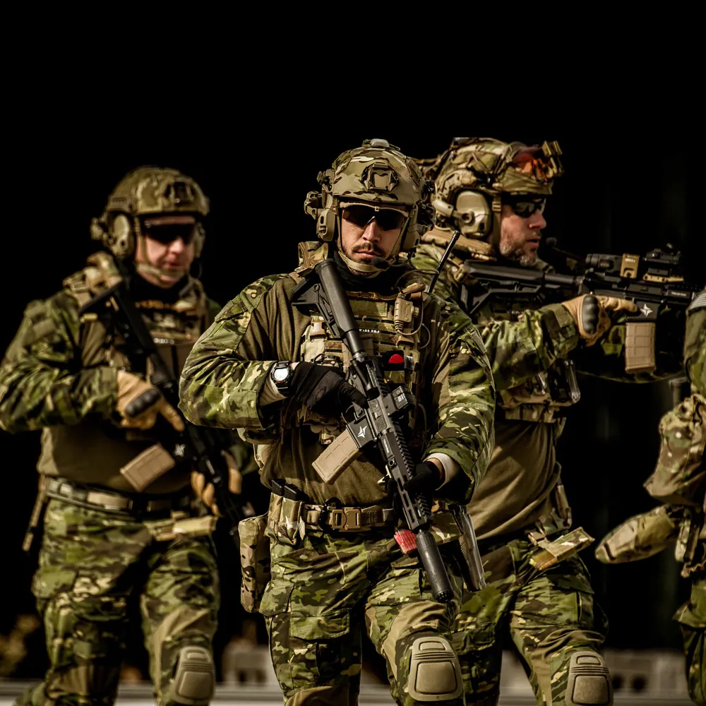 Acro P-2™ 3.5 MOA - Red dot reflex sight with integrated Acro ...