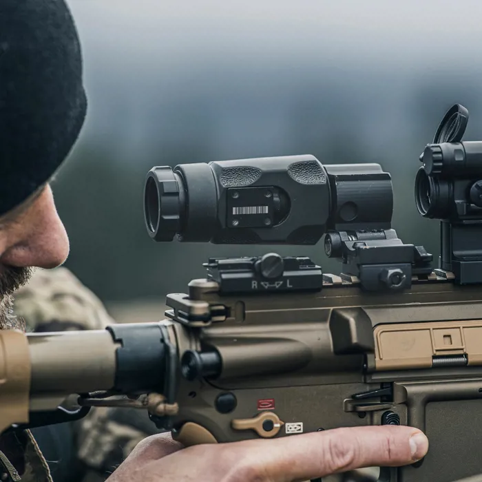 3XMag-1™ Magnifier with FlipMount™ 39 mm and TwistMount™ base | Aimpoint