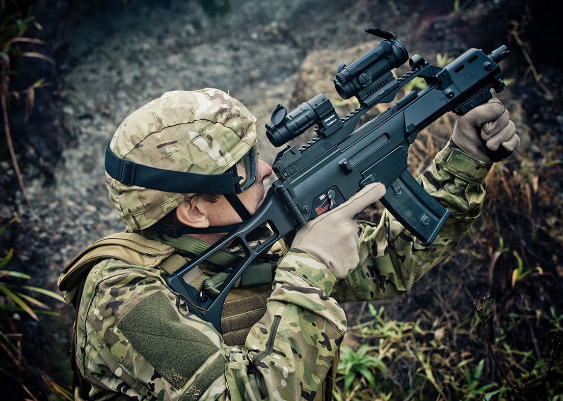 Comp™ M4 2 MOA - Red dot reflex sight with standard spacer and LRP ...